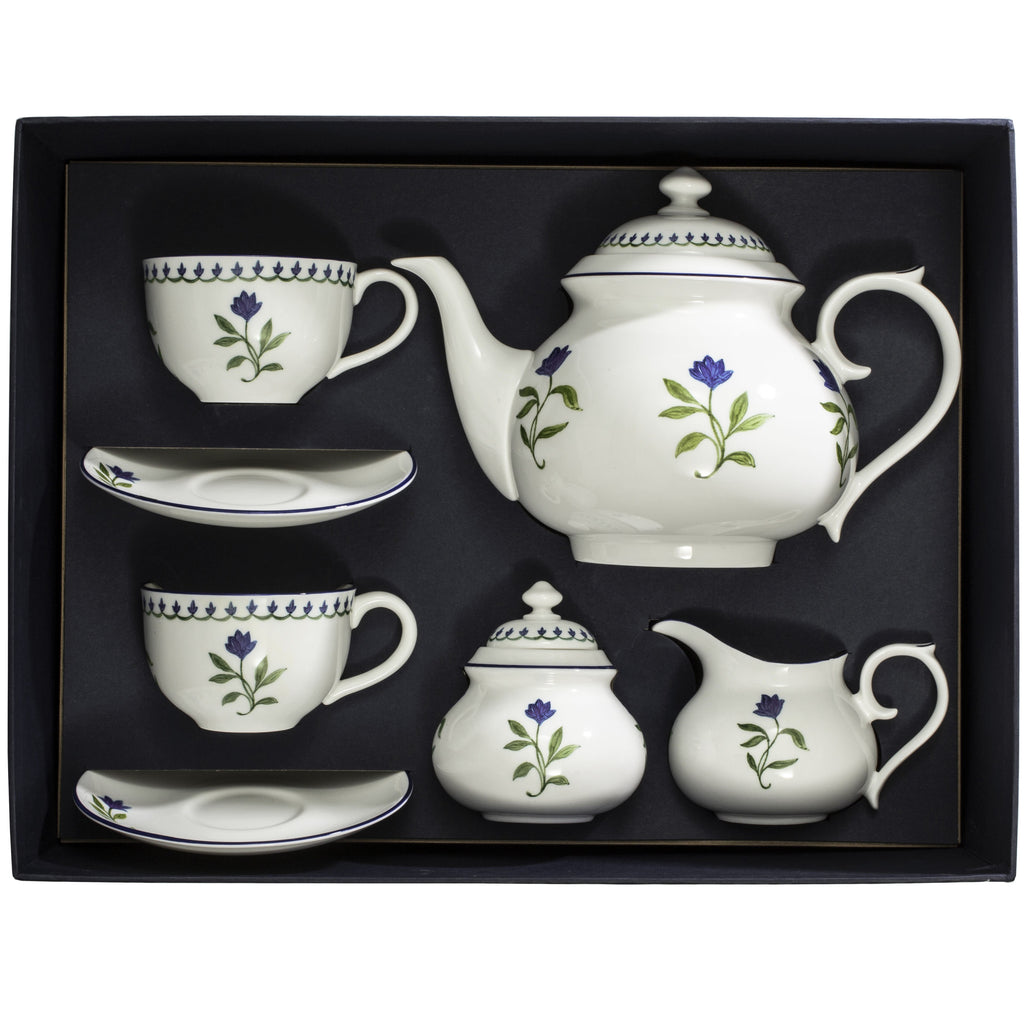 Marguerite Tea Set for Two Blue – Nina Campbell